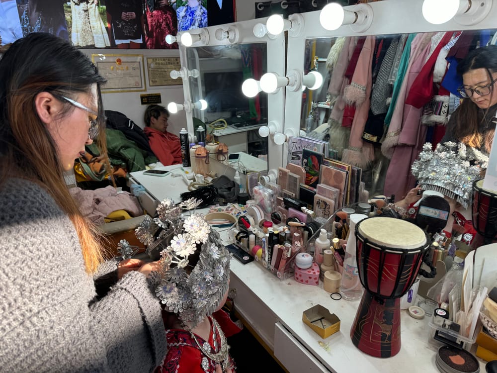 Guide to Renting Traditional Clothing in China